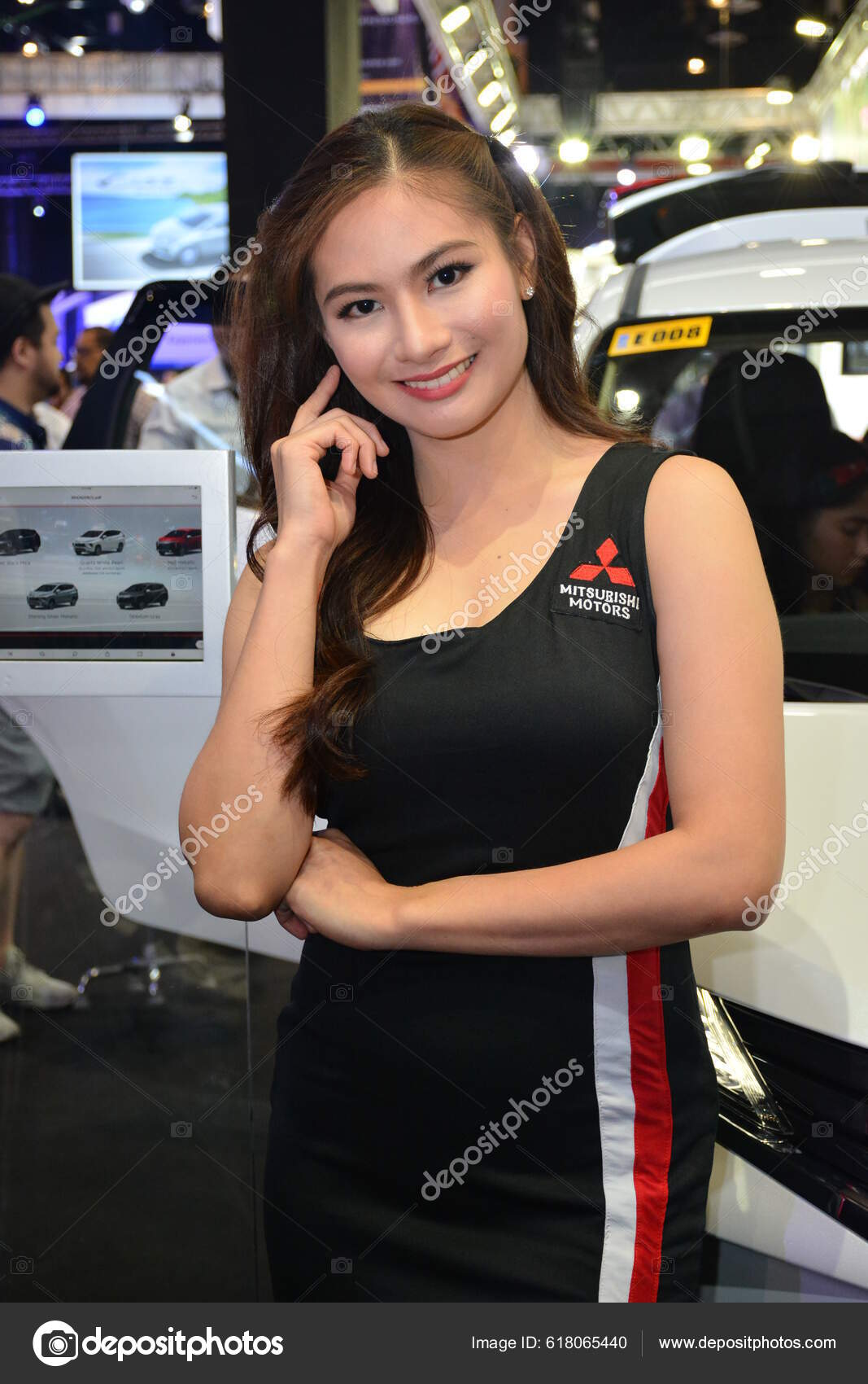 Mitsubishi Motors Female Model Manila International Auto Show – Stock ...
