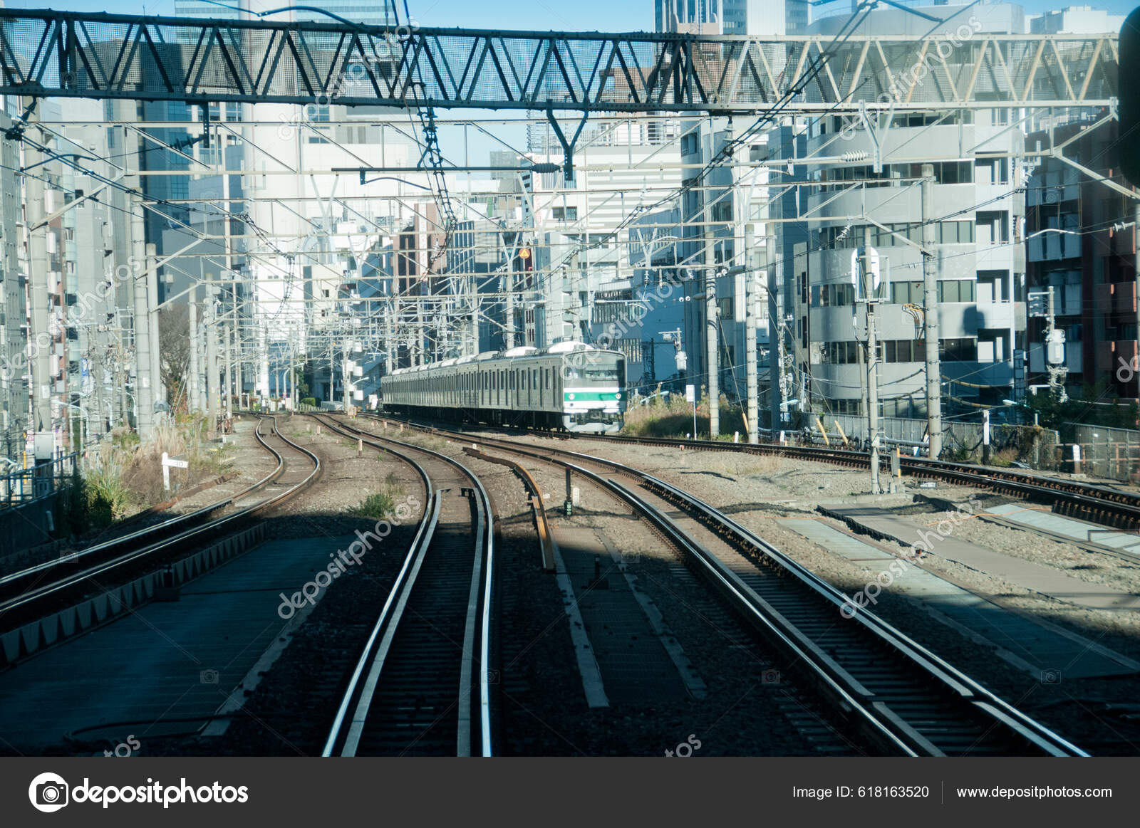 Complex Railway Tracks Upcoming Train Tokyo Japan — Stock Editorial ...