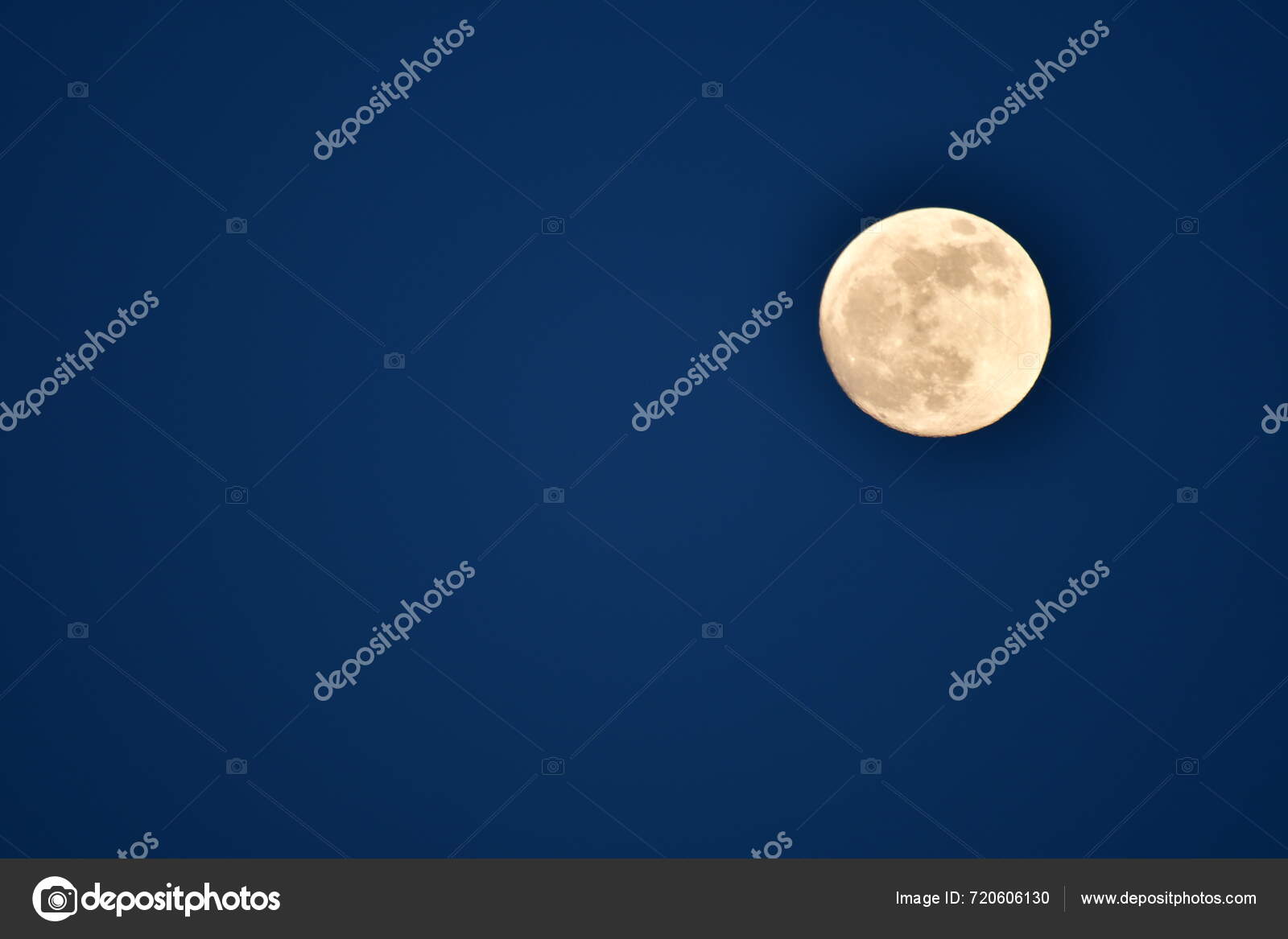 Full Moon Blue Sky Beautifull Background High Quality Photo — Stock ...