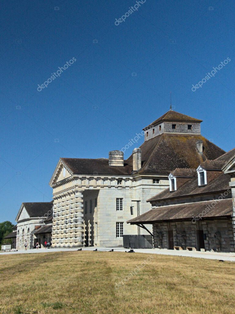 Arc-et-Senans, Francia 2022: Visita a las magníficas Salinas Reales ...