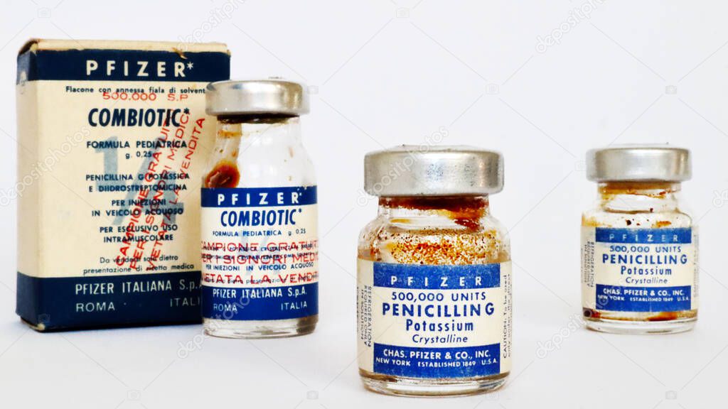 Nueva York, Estados Unidos 18 de abril de 2021: Vintage 1955 Viales de ...