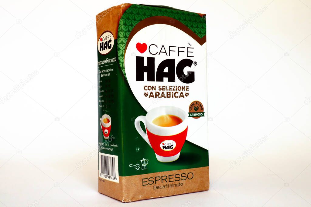 Roma, Italia Junio 15, 2022: Caf HAG, paquete de caf espresso ...