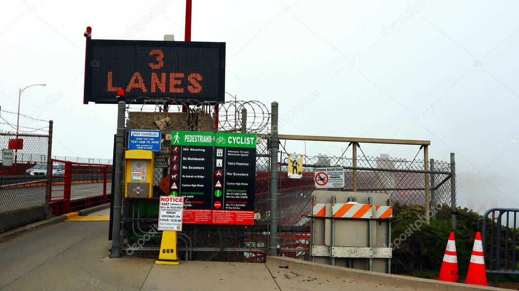 San Francisco, California - 24 de octubre de 2023: Puerta sureste para peatones y ciclistas al ...