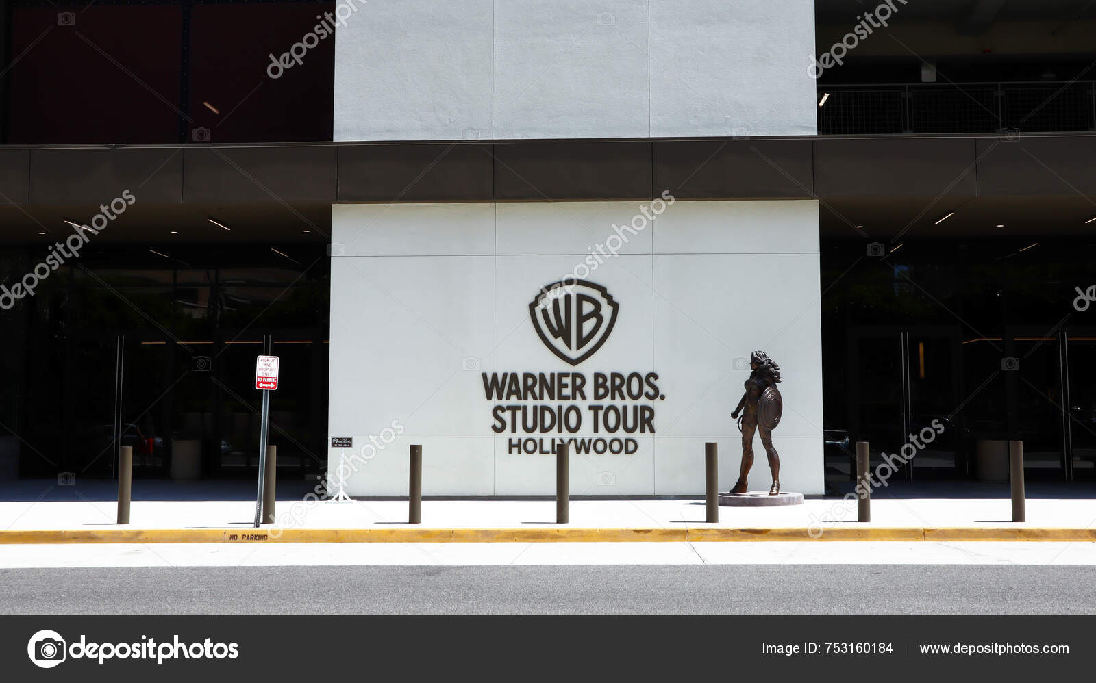 Burbank County California June 2024 Warner Bros Studio Tour Hollywood ...