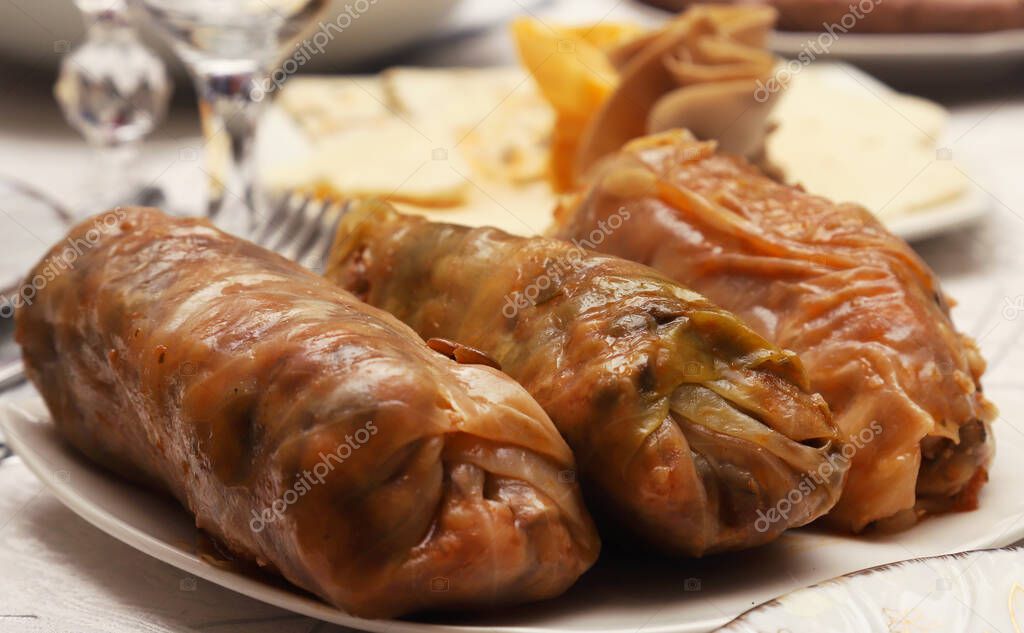 Dolma cuaresmal "Pasuts Tolma", un plato cuyo relleno incluye lentejas ...