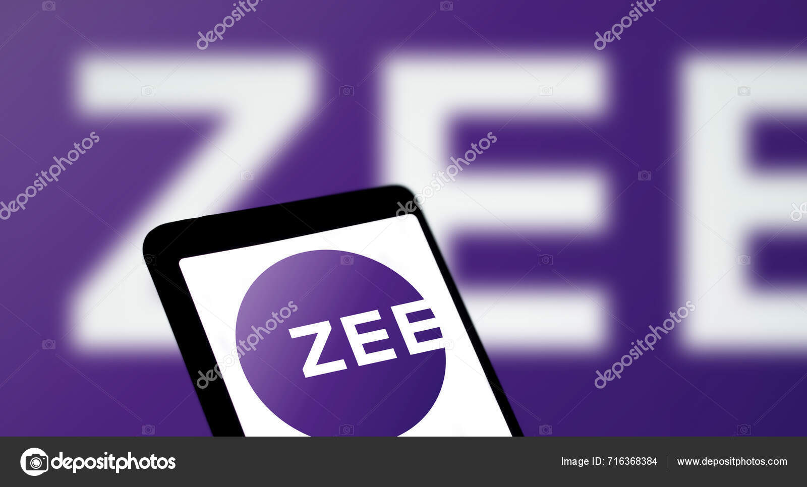 Dhaka Bangladesh 214 April 2024 Zee Logo Displayed Smartphone Zee ...