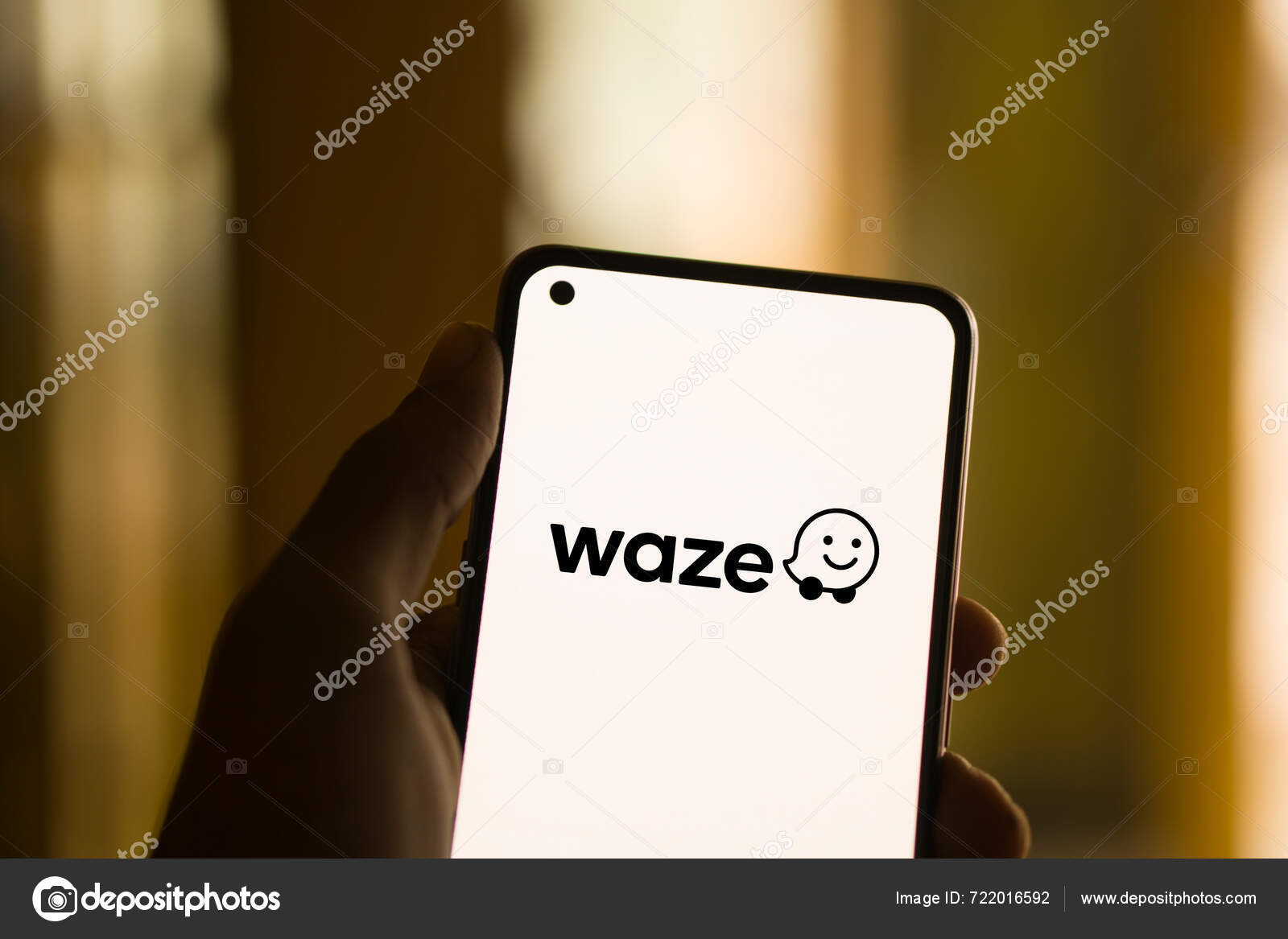 Dhaka Bangladesh May 2024 Waze Logo Displayed Smartphone — Stock ...