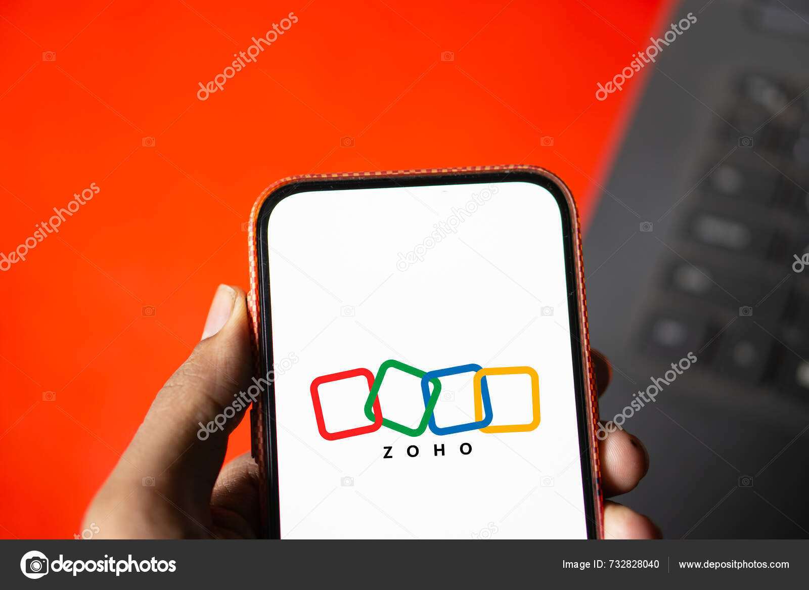 Dhaka Bangladesh July 2024 Zoho Logo Displayed Smartphone — Stock ...