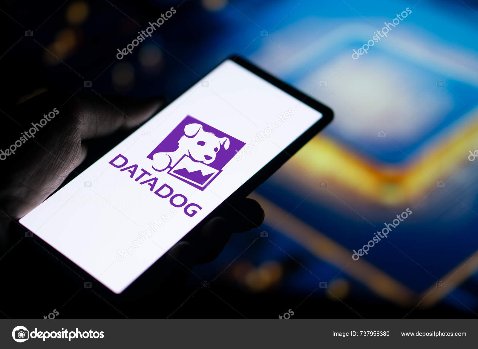 Dhaka Bangladesh Aug 2024 Datadog Logo Displayed Smartphone Datadog Saas — Stock Editorial Photo ...