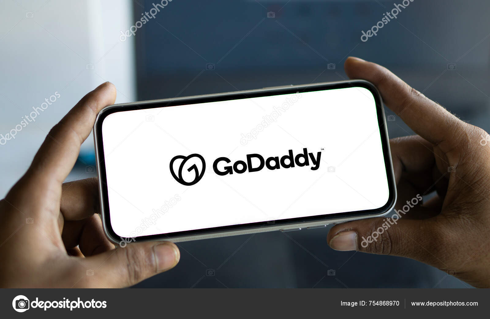 Dhaka Bangladesh Oct 2024 Godaddy Logo Displayed Smartphone — Stock ...