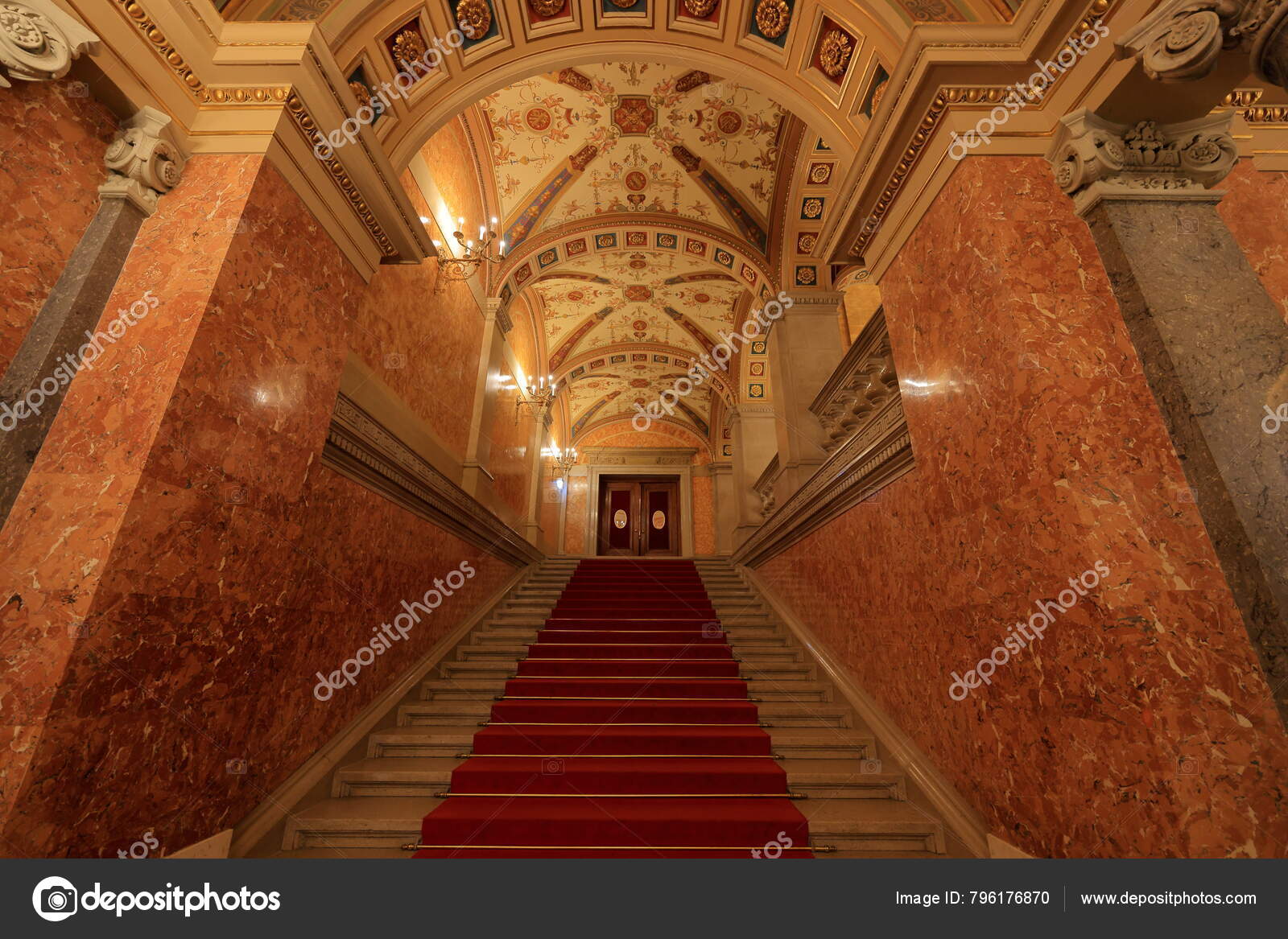 Opera Stato Ungherese Magyar Allami Operahaz Luogo Con Affreschi Sul ...