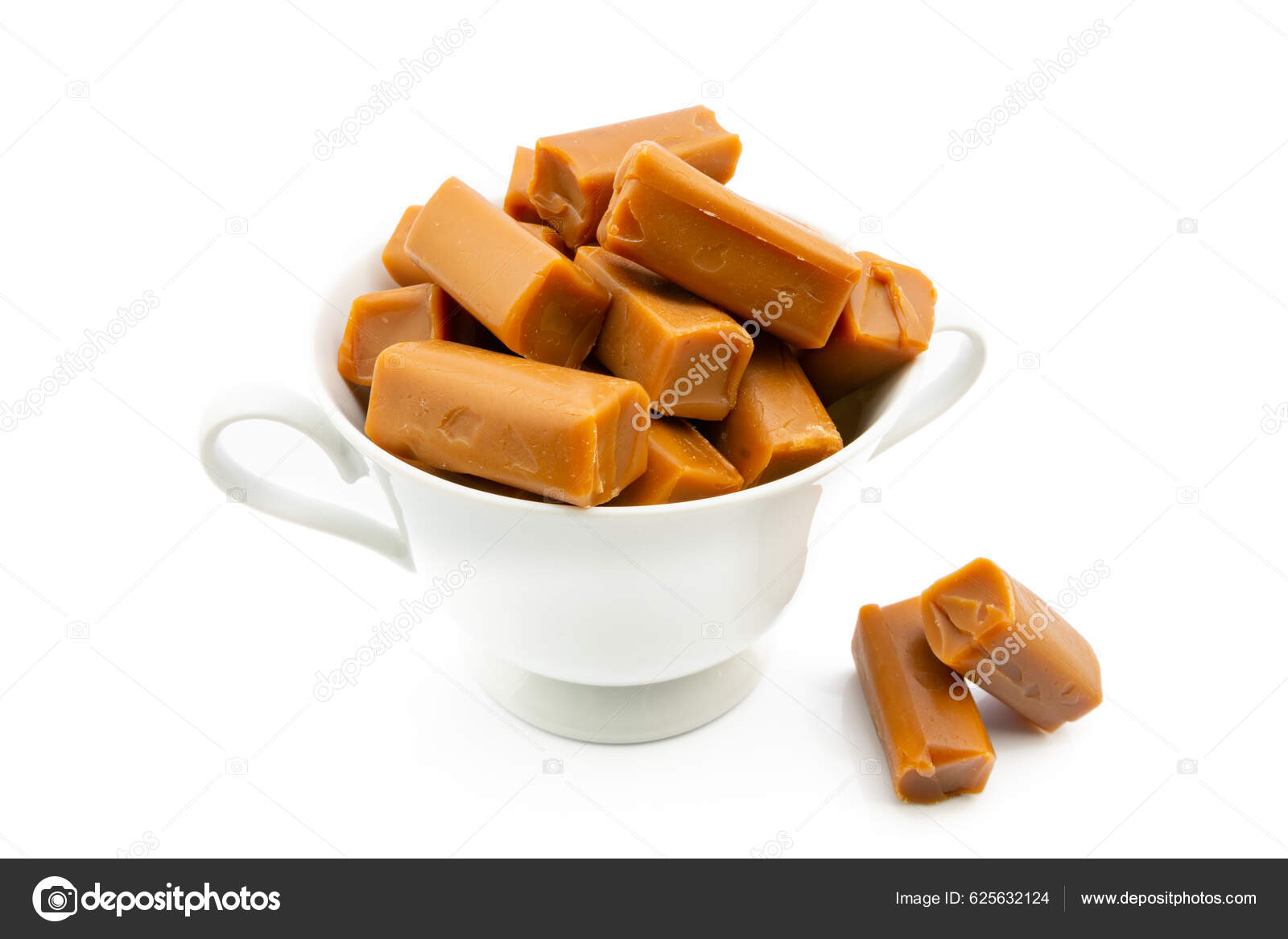 Toffee Candies Isolated White Background — Stock Photo © robert6666 ...