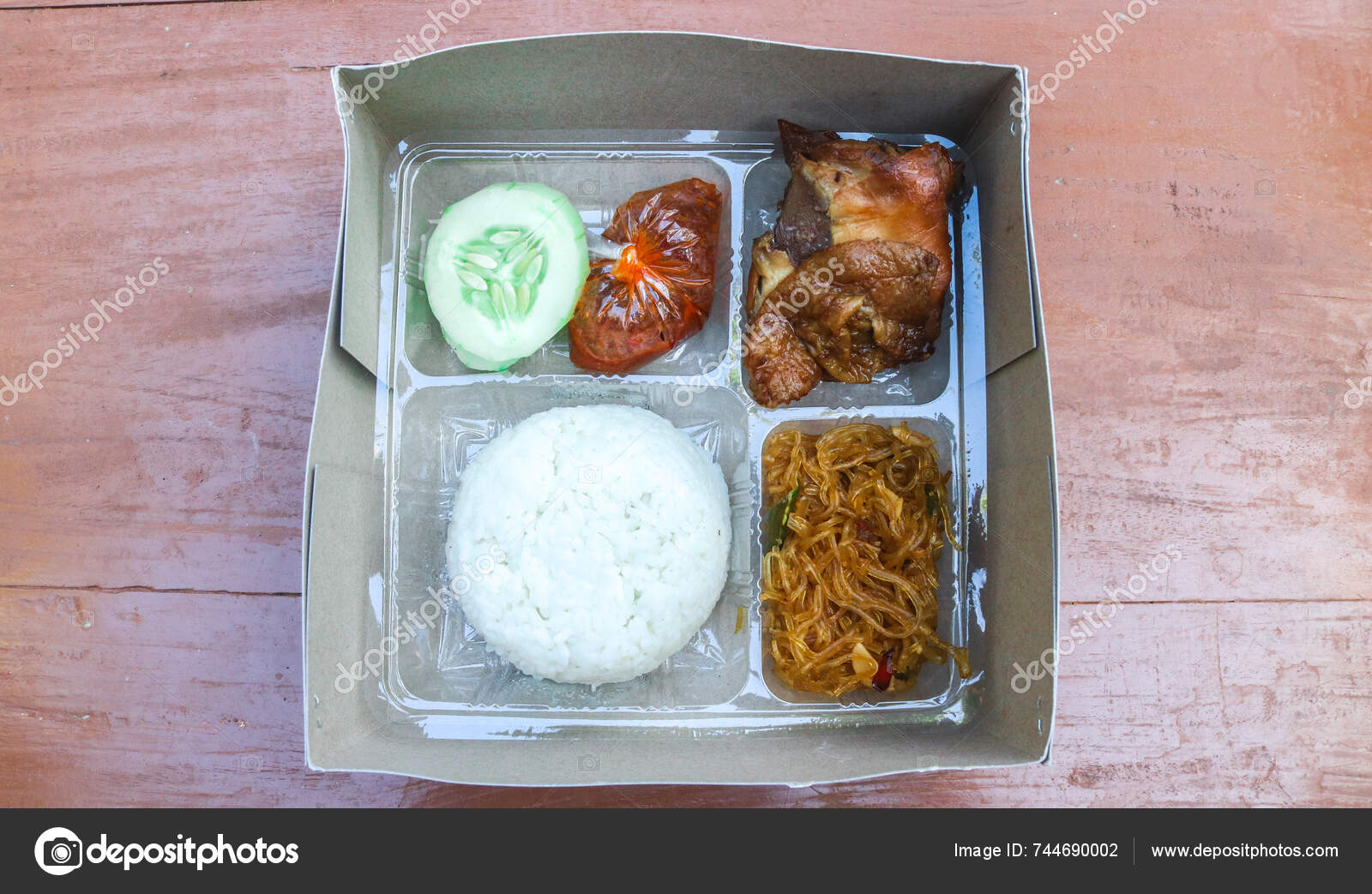 Indonesian Boxed Rice Side Dishes Grilled Chicken Fried Noodles Chili ...