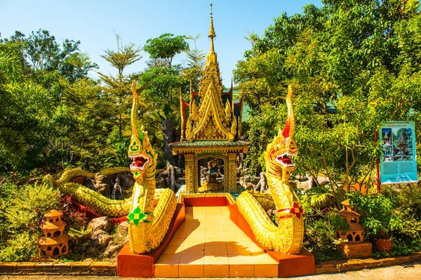 Parques thailand Stock Photos, Royalty Free Parques thailand Images ...