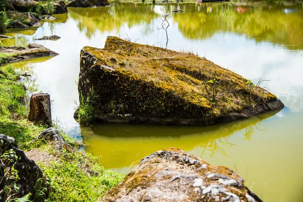 Sludge lake Stock Photos, Royalty Free Sludge lake Images | Depositphotos