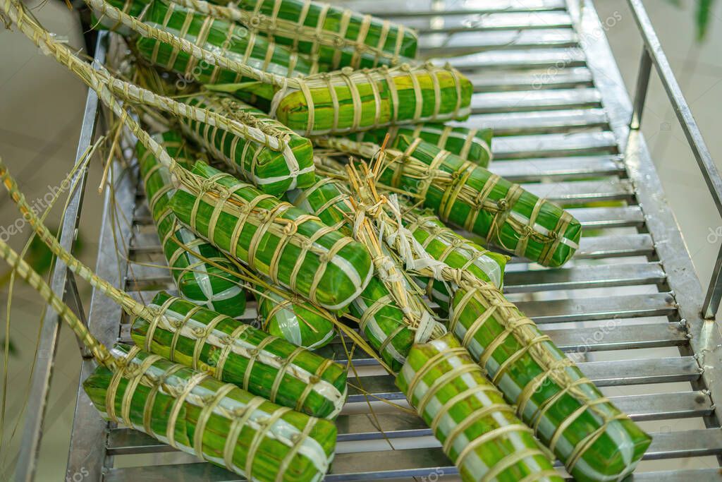 Vietnamese Sticky Rice Cake (tet cake), Vietnamese traditional new year ...