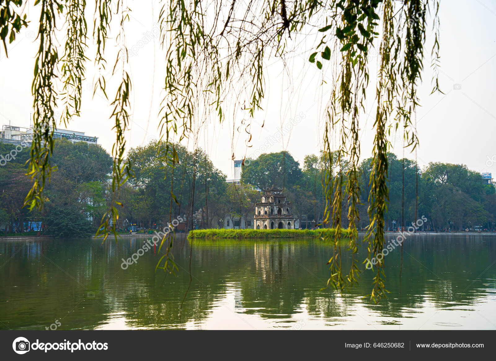 Hoan Kiem Lake Guom Sword Lake Center Hanoi Fog Morning — Stock Photo ...