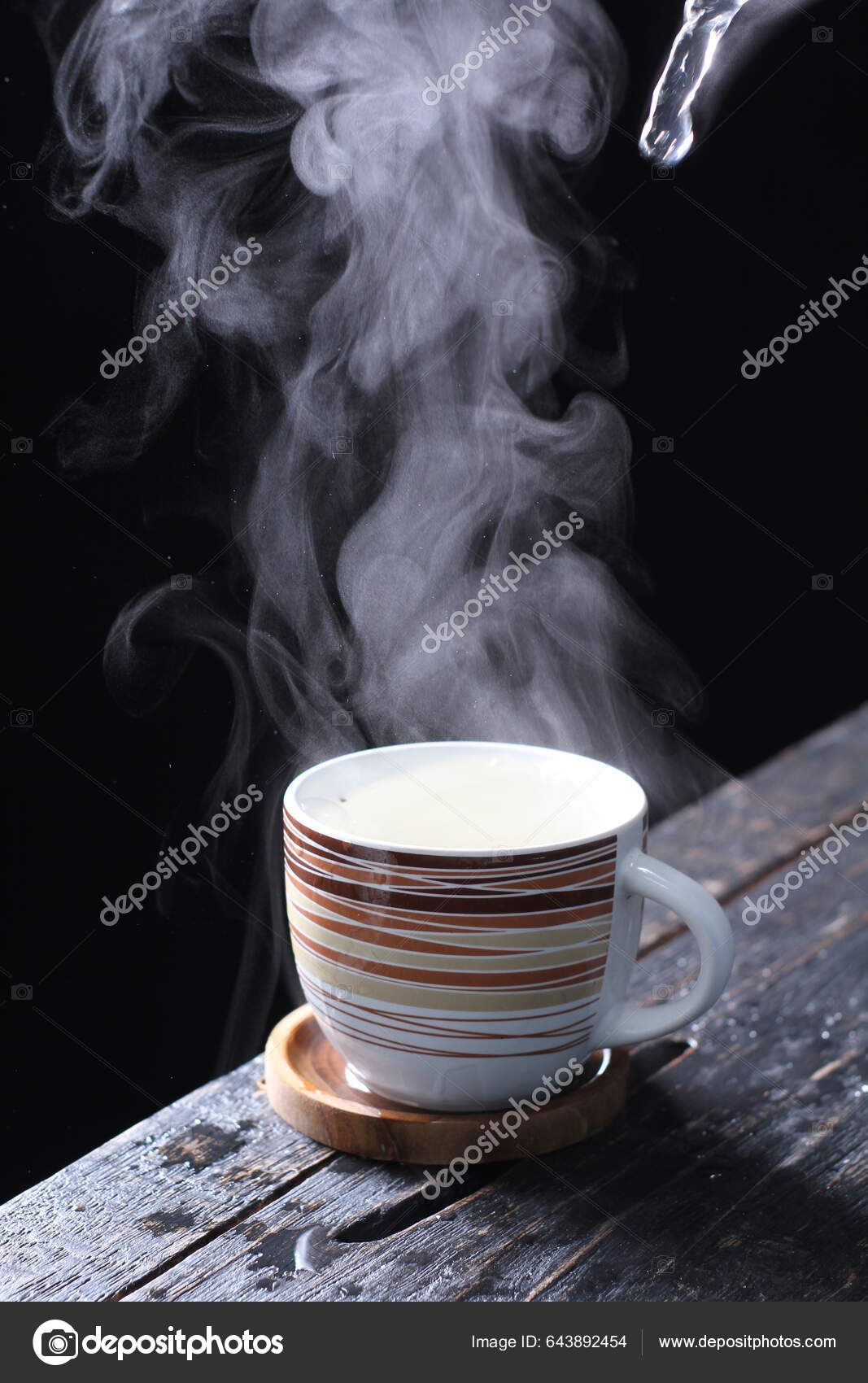 Tea Aromatic Beverage Prepared Pouring Hot Boiling Water Cured Fresh ...