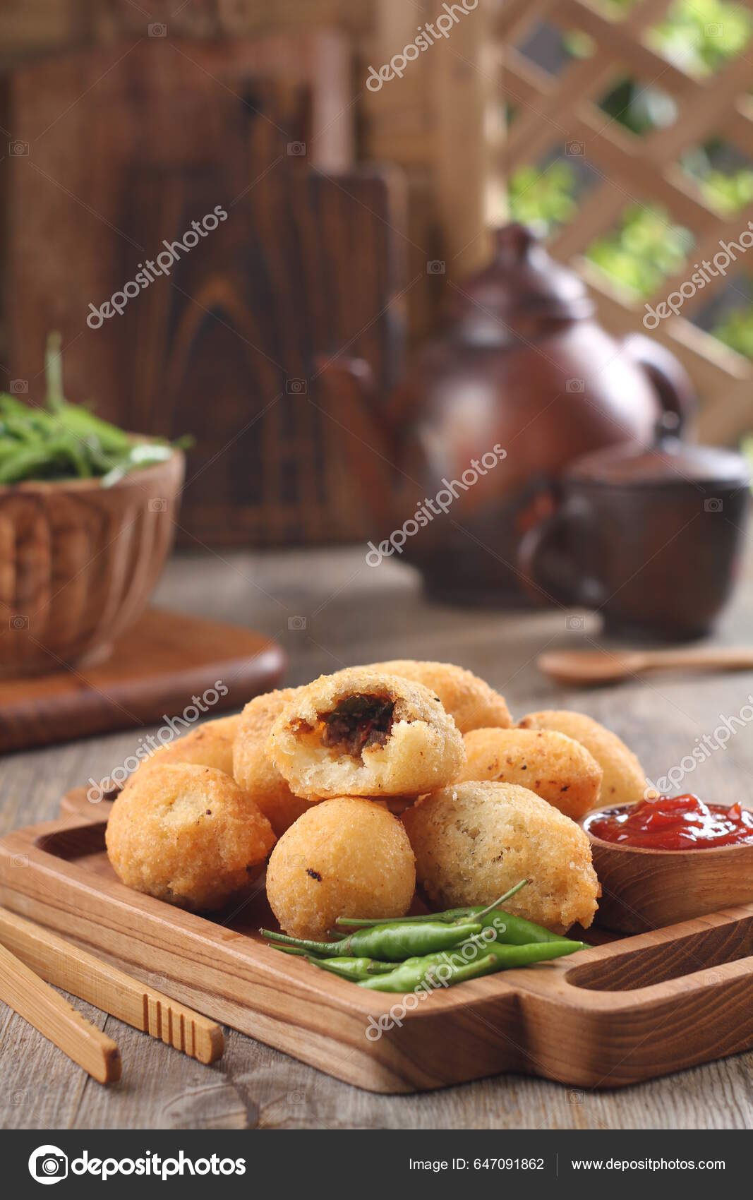 Comro Typical Sundanese Fritter Comro Made Grated Cassava Which Shaped ...