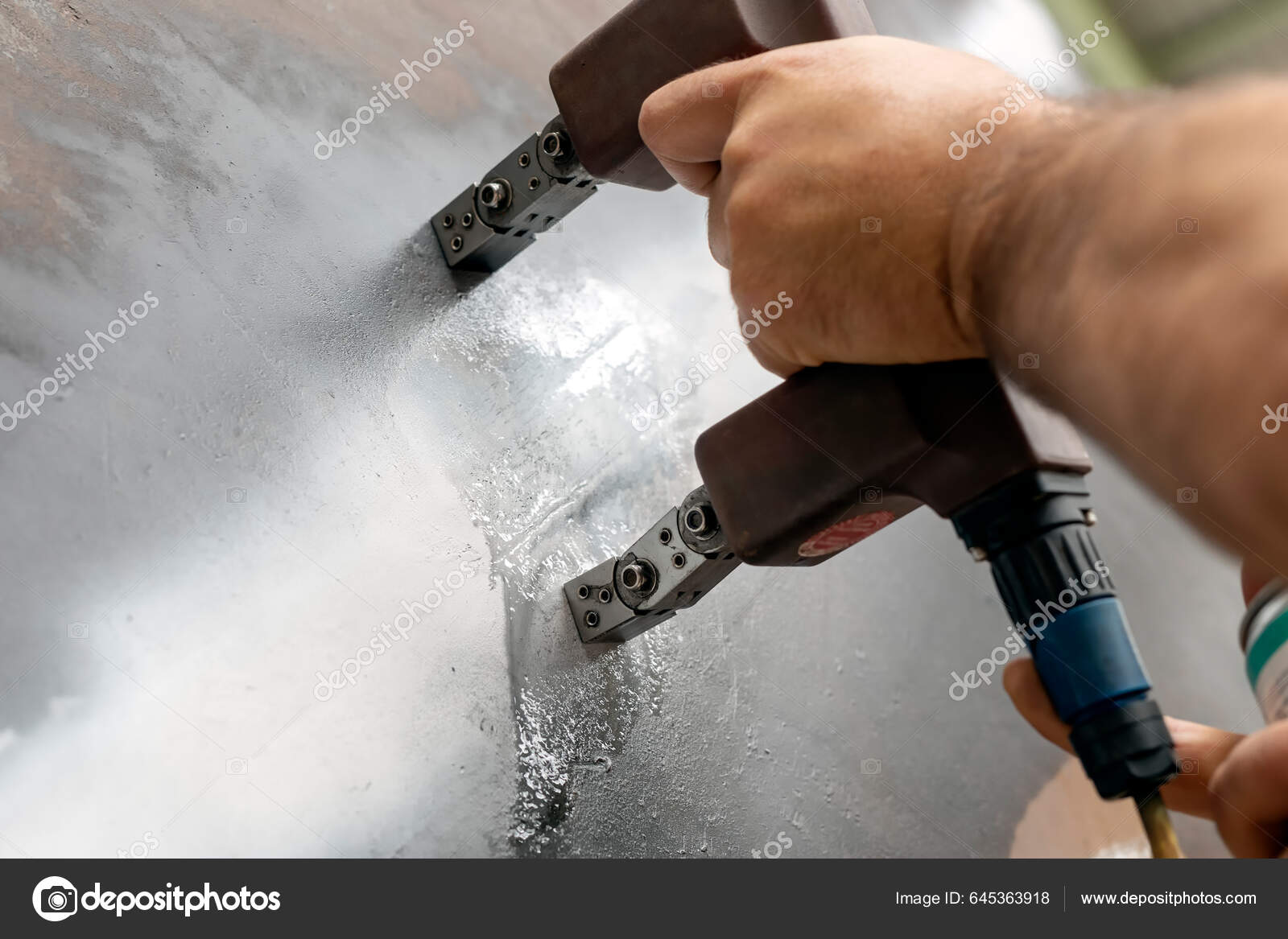 Inspector Testing Magnetic Particle Inspection Method Welds Pressure ...