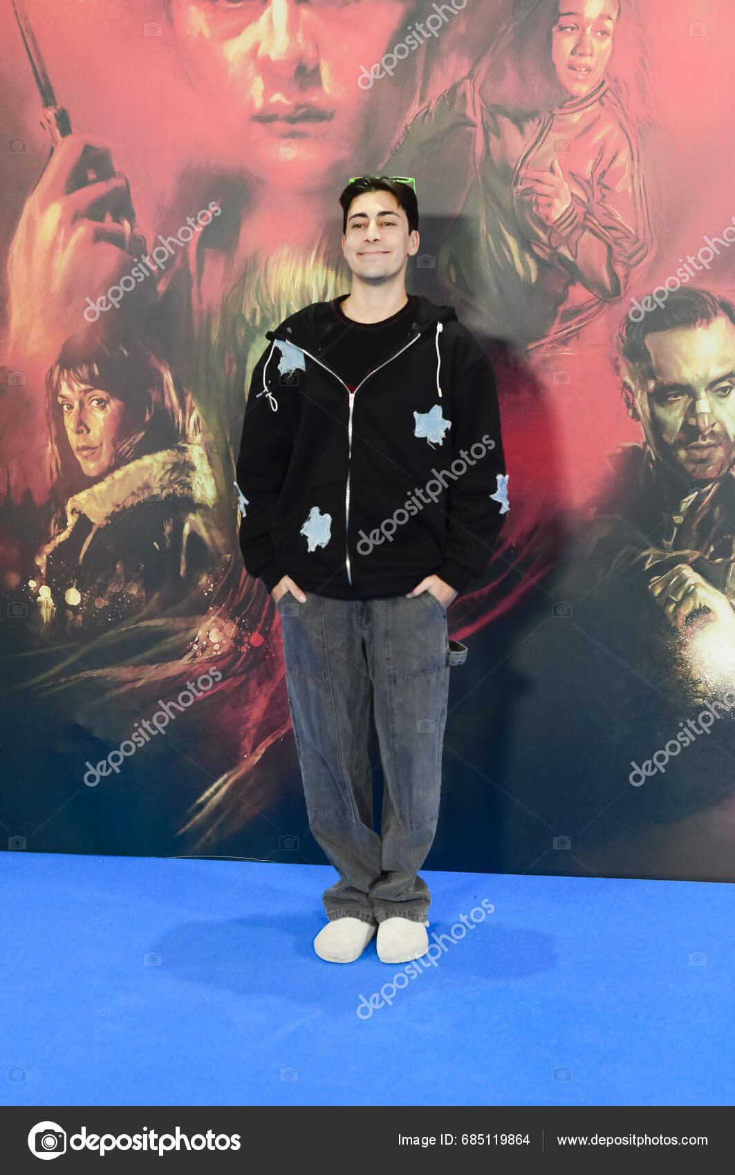 Nil Ojeda Attended Premiere Series Romancero Cine Paz Which Available ...