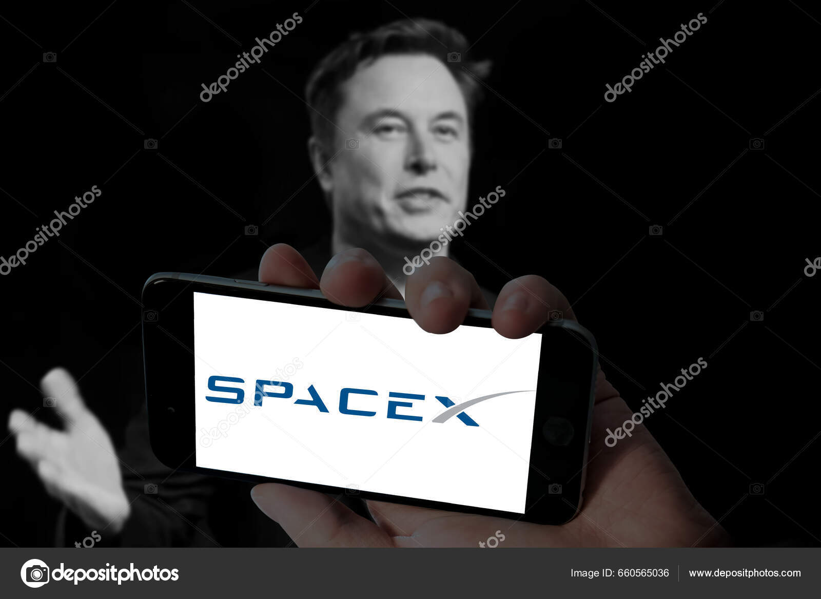 Spacex Logo Holding Mobile Elon Musk Picture Blurred Background — Stock ...