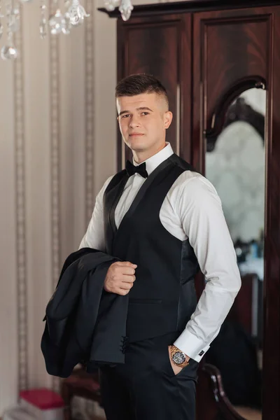 Fotos de Homem tradicional, Imagens de Homem tradicional sem royalties ...