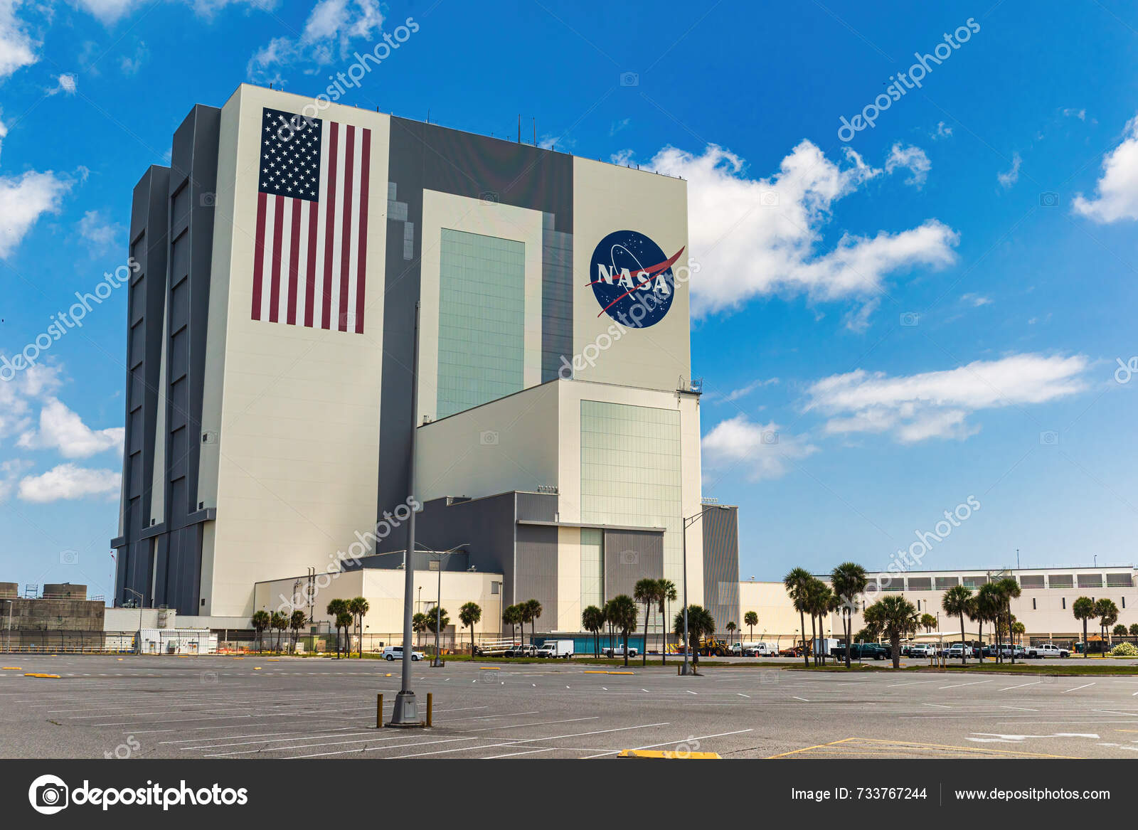 Nasas Vehicle Assembly Building Kennedy Space Center — Stock Editorial Photo © WOPictures #733767244