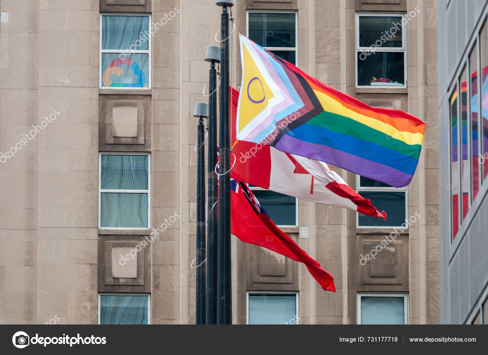 Toronto Canadá Junio 2024 Los Pueblos Participan Desfile Anual Del ...