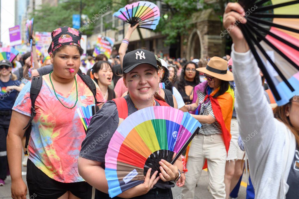 Toronto Canadá Junio 2024 Los Pueblos Participan Desfile Anual Del ...