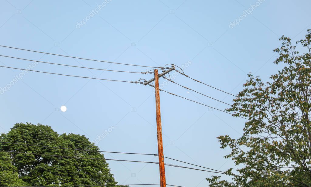 líneas eléctricas y líneas de telecomunicaciones simbolizan la ...