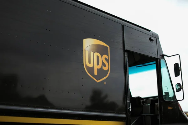 Ups Truck Logo