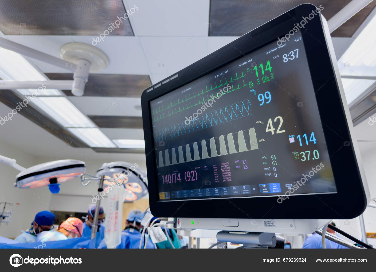 Monitor Screen Surgery Operating Room — Stock Photo © isaac1112 #679239624