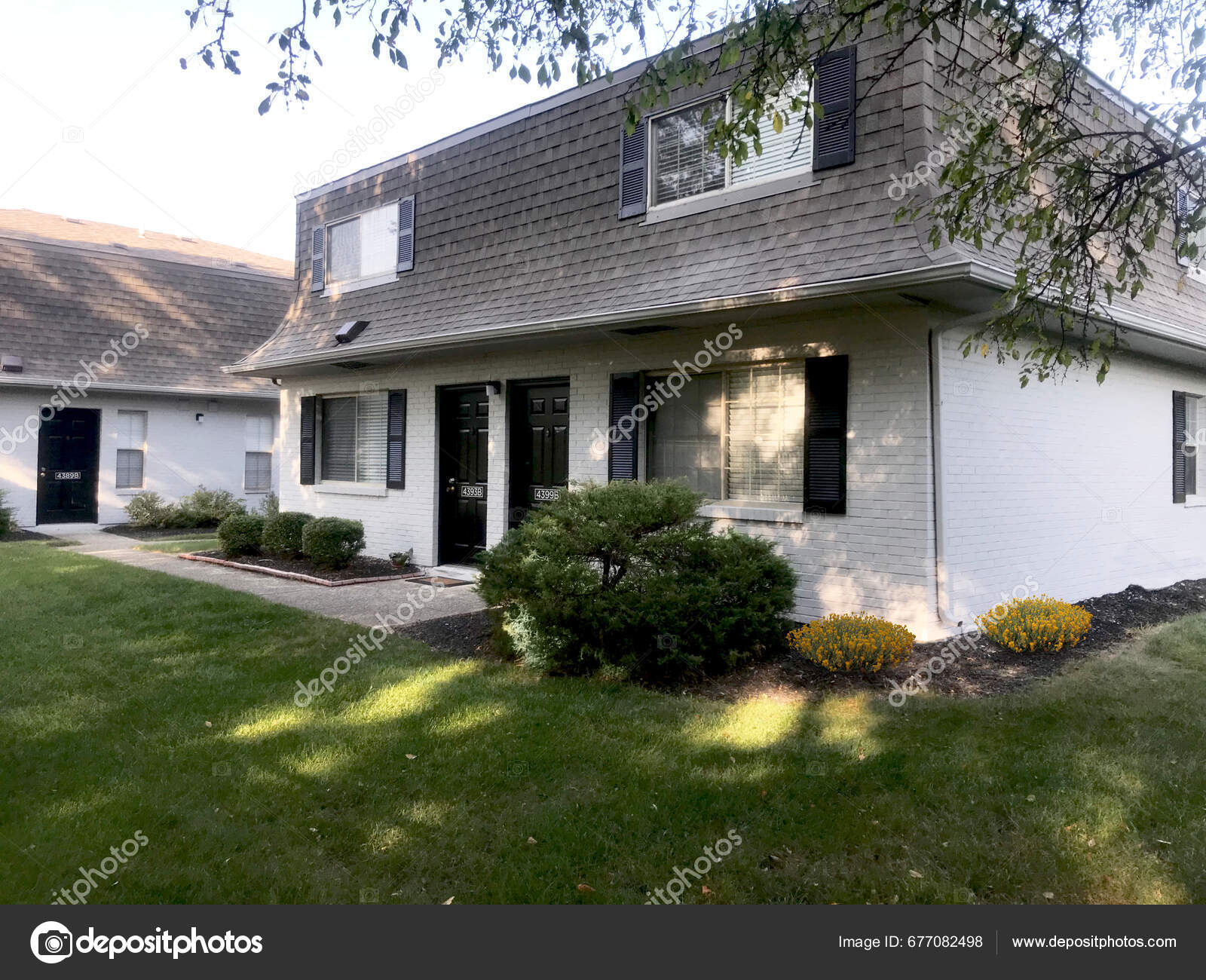 Beautiful Family Home Design Rendering — Stock Photo © 52Photo #677082498