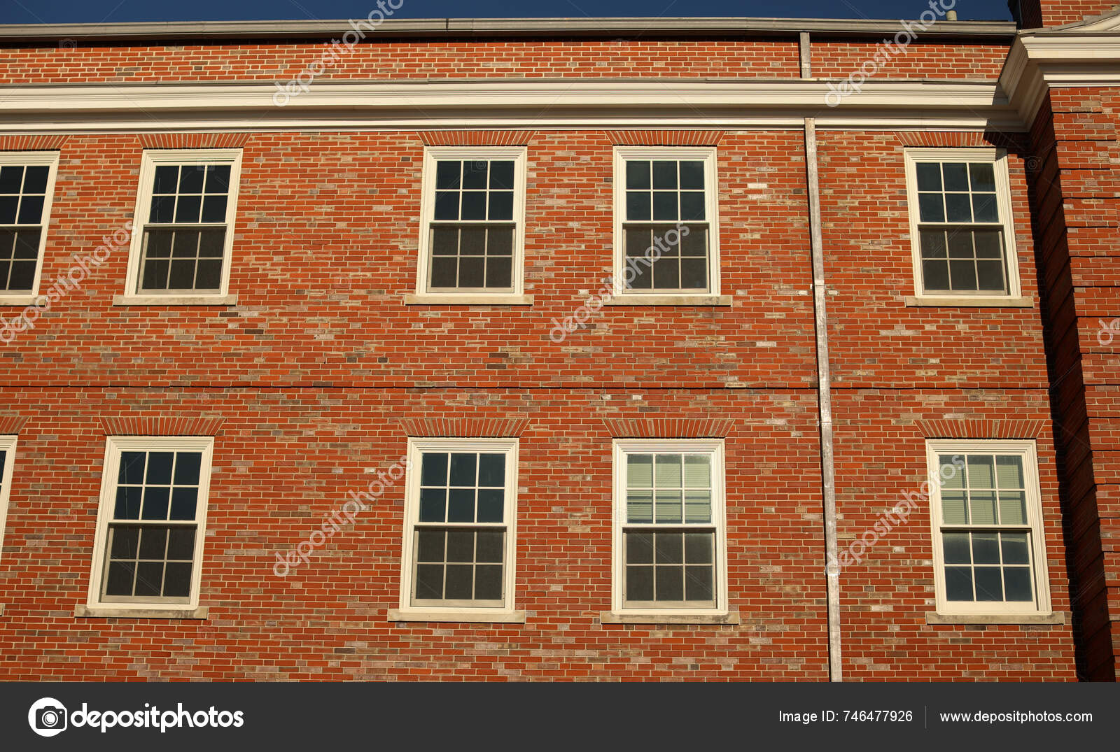 Brick Building Windows — Stock Photo © isaaclee1112 #746477926