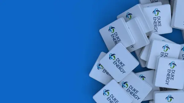 21 imágenes de Duke logo libres de derechos | Depositphotos