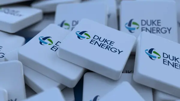 21 imágenes de Duke logo libres de derechos | Depositphotos