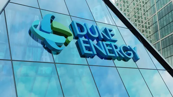 21 imágenes de Duke logo libres de derechos | Depositphotos