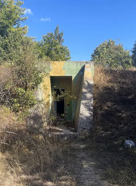 Gun bunker Stock Photos, Royalty Free Gun bunker Images | Depositphotos