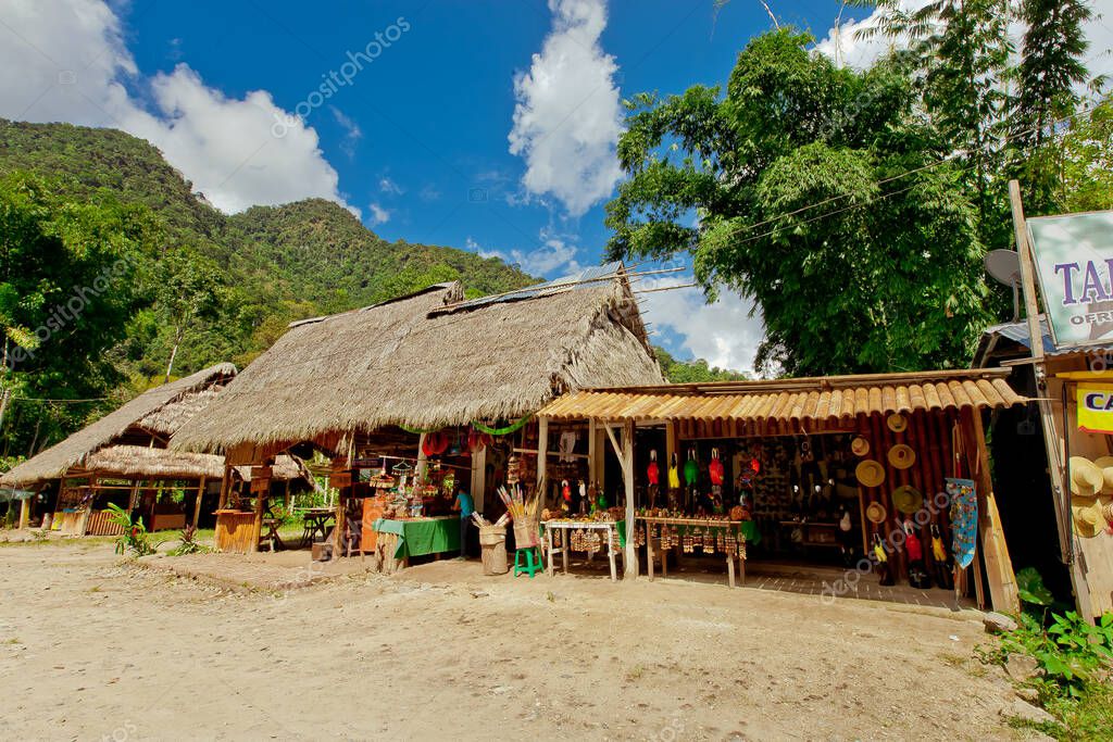 10 de febrero de 2020 - Mncora, Perú: Vichayito spa con espectaculares ...