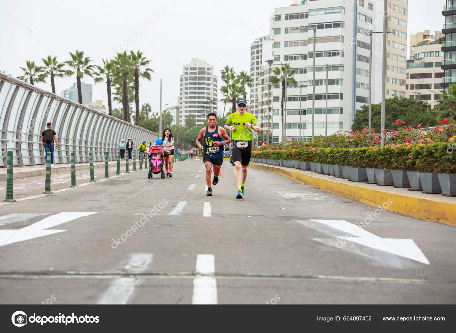 Lima Peru May 2023 Athletes Compete Lima Marathon 42K 2023 – Stock ...