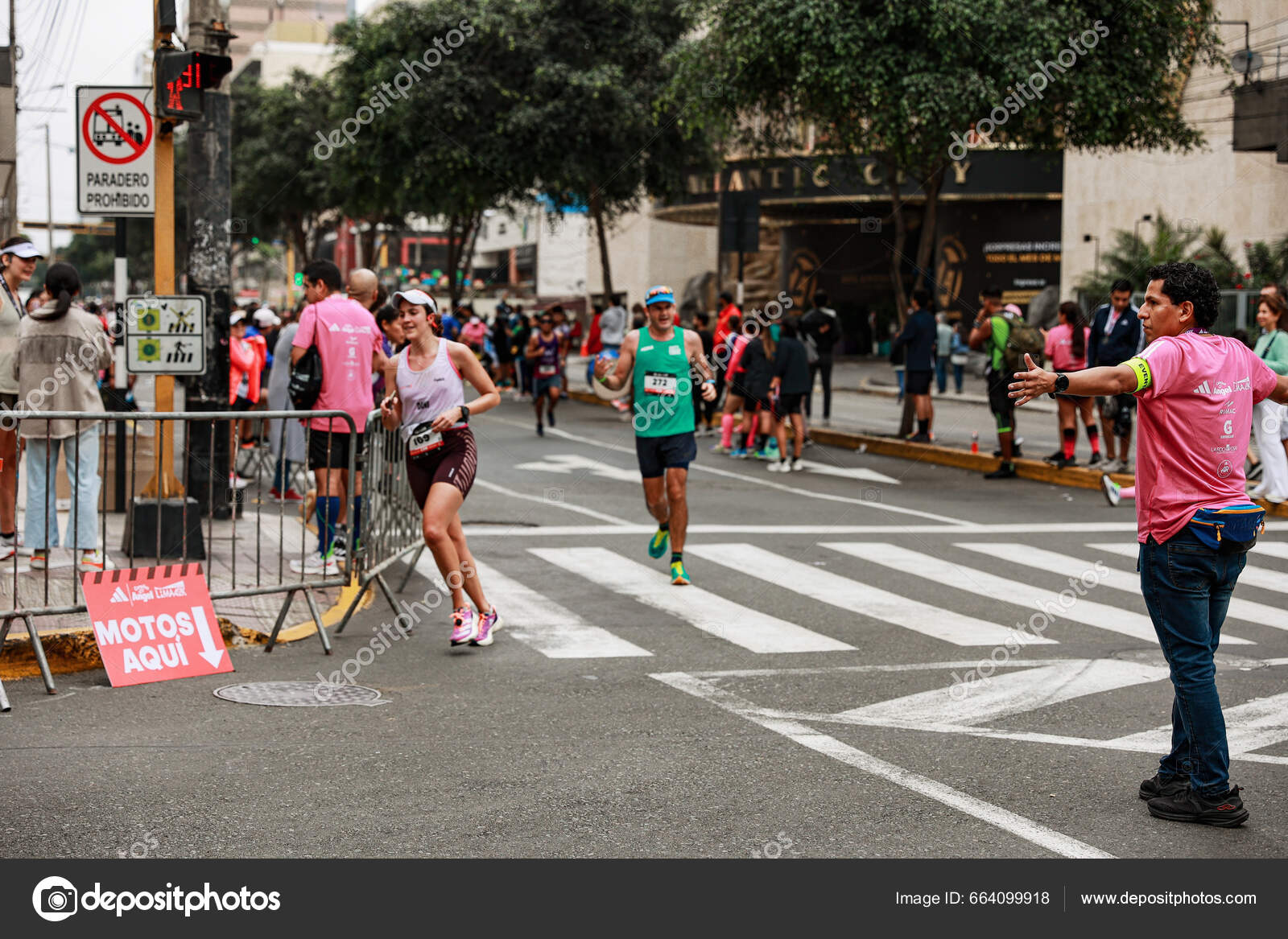 Lima Peru May 2023 Athletes Compete Lima Marathon 42K 2023 — Stock ...