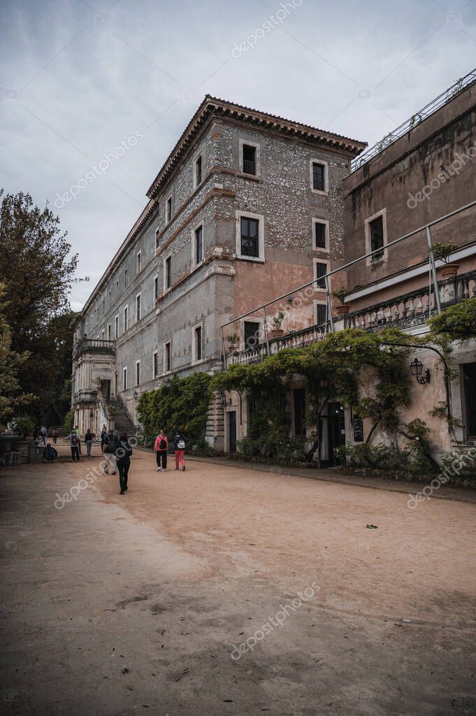 Tivoli, Roma, Italia, 19 de mayo de 2023: Terraza de Villa d 'Este en ...