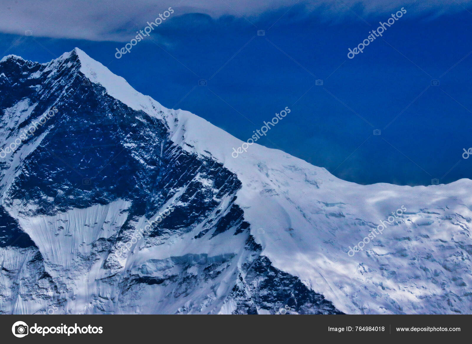 View Lhotse Shar Summit 8383 Its South Eastern Ridge Line — Stock Photo ...