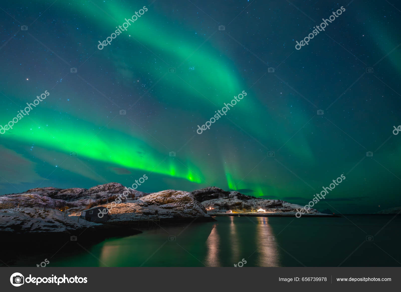 Beautiful Northern Lights Illuminated House Village Brensholmen Island ...