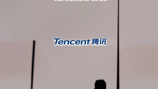 Microsoft translator Stock Photos, Royalty Free Microsoft translator ...