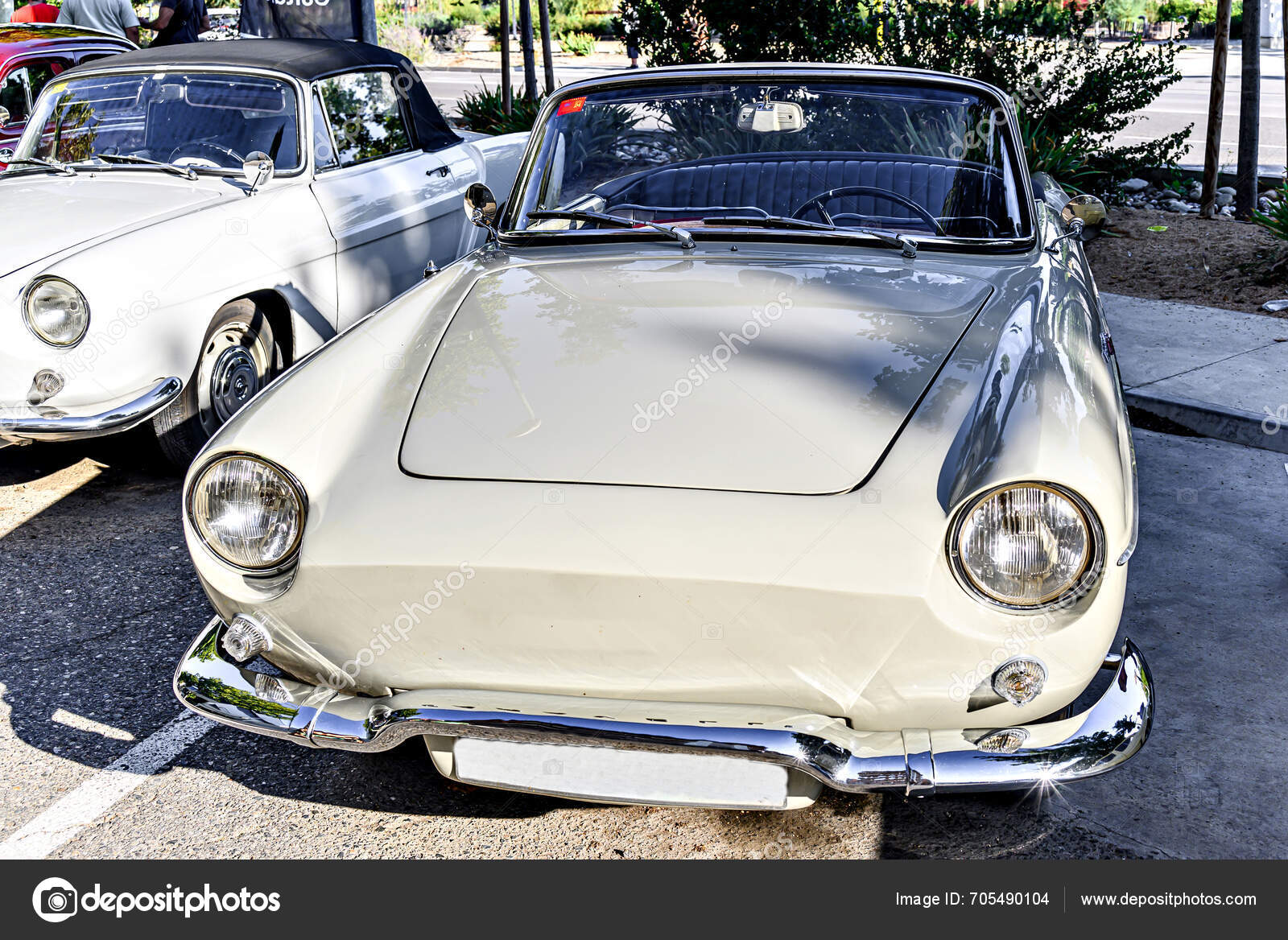 Detalhes Carro Velho Clássico Veículo Retro — Foto editorial © Toni.M ...