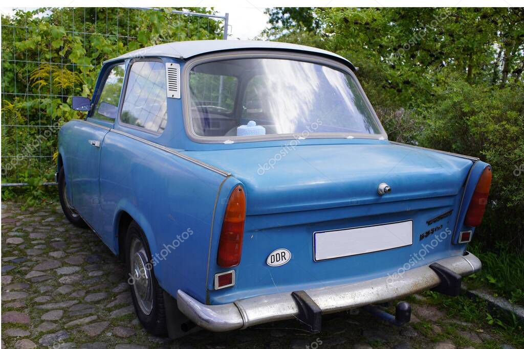 Automóvil original de la RDA Fue hecho de un plástico duro conocido ...