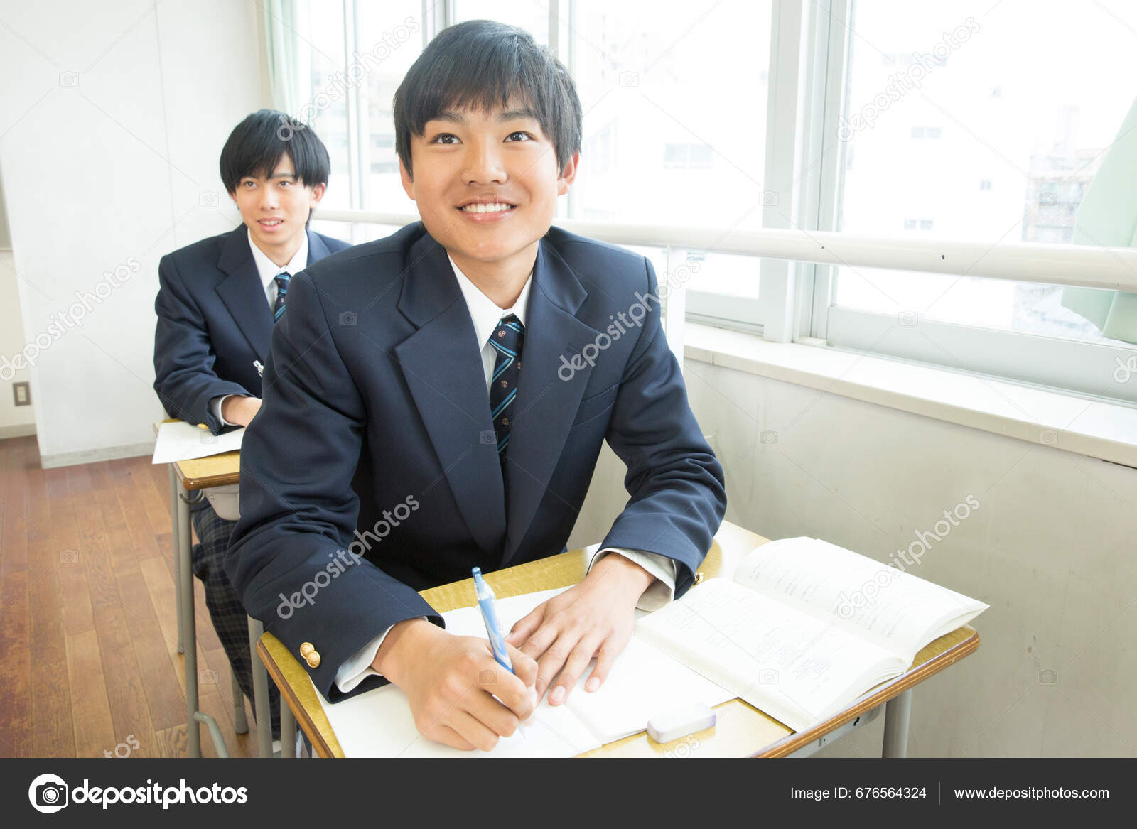 Portrait Japanese Students Studying Classroom — Stock Photo ...