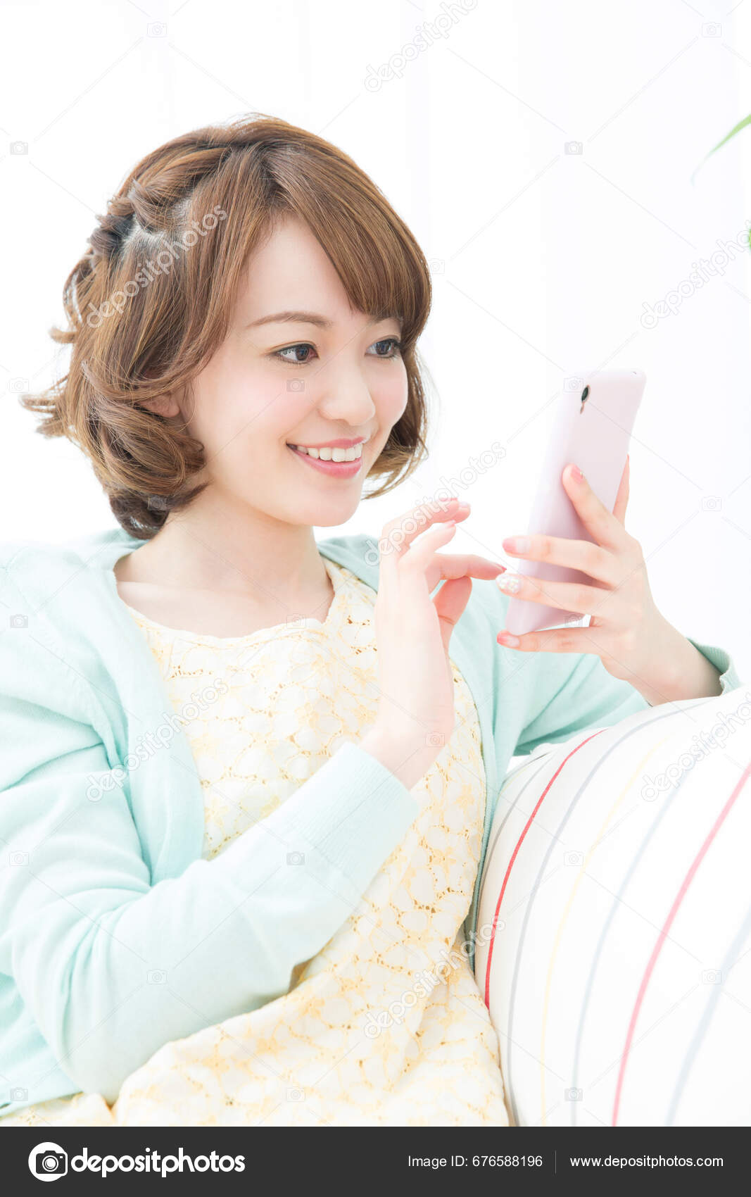 Young Asian Smiling Woman Using Smart Phone — Stock Photo ...